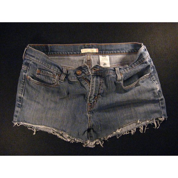 Levi's | Shorts | Levis 55 Womans Jeans Shorts 12m Cut Off Denim Red ...